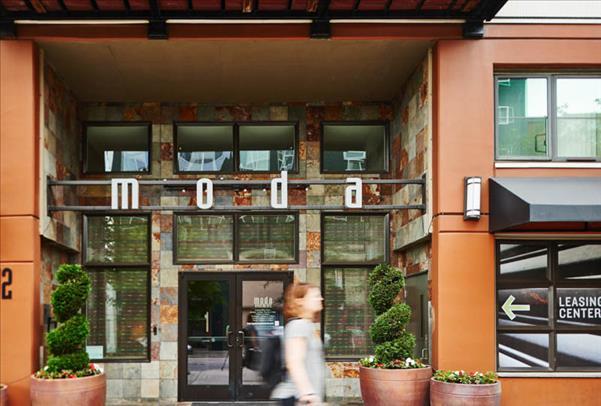 Moda Apartments, Seattle WA - Walk Score